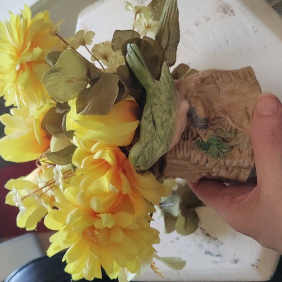 Ardco | Accents | Ardco Blue Bird Tree Trunk Planter | Poshmark